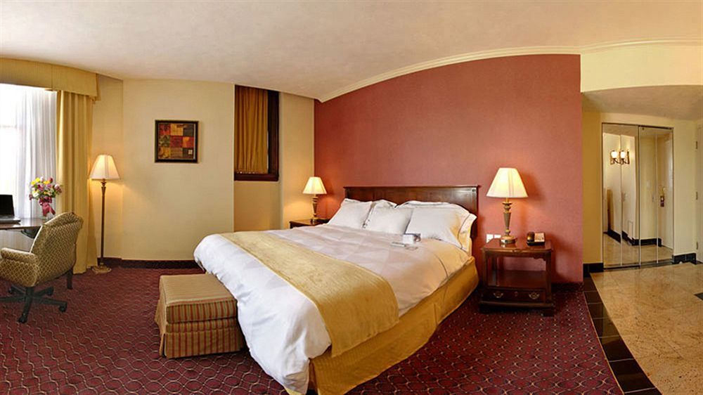 RADISSON LACKAWANNA STATION HOTEL SCRANTON | GREAT PRICES, BOOK AND SAVE
